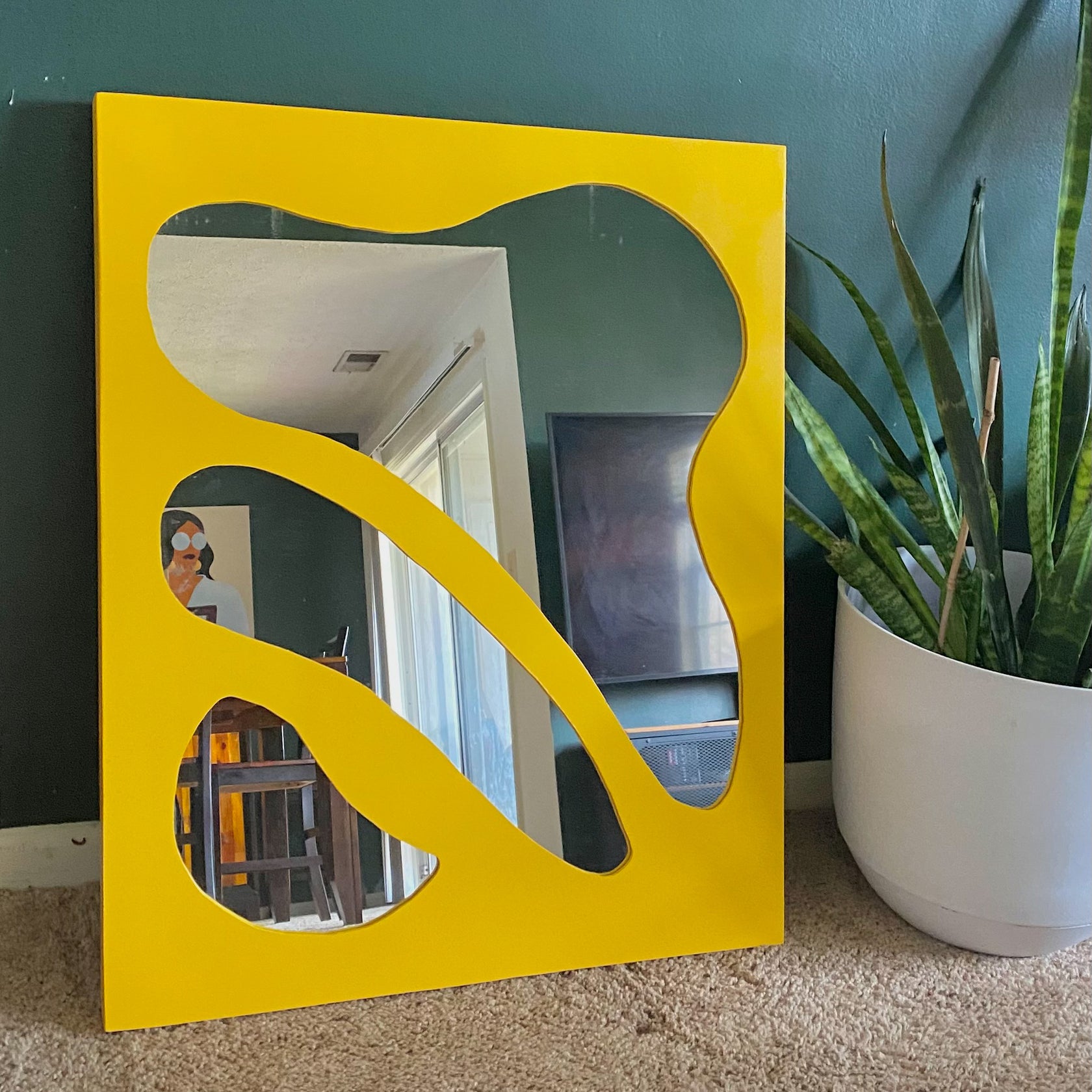 stretch mirror – shaped home